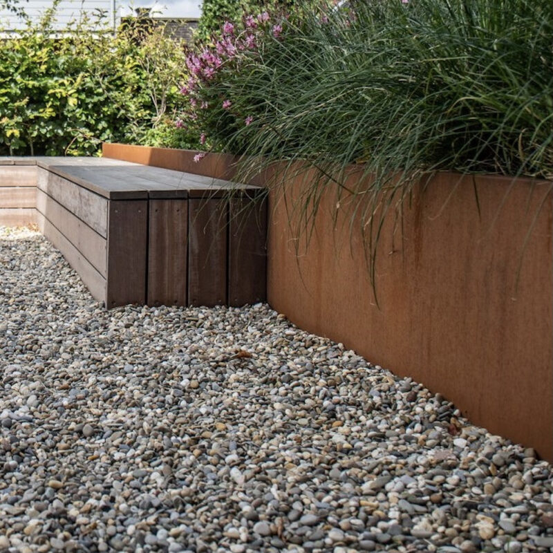 560x600 FIX. HEIGHT PLANTER BOX S-CURVE: Lee Rowans Gardenworld
