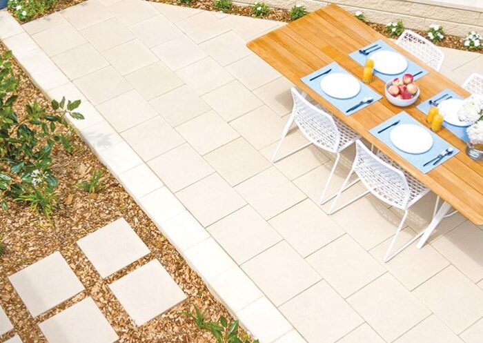 EURO CLASSIC 400X400X40 ATHENS: Lee Rowans Gardenworld