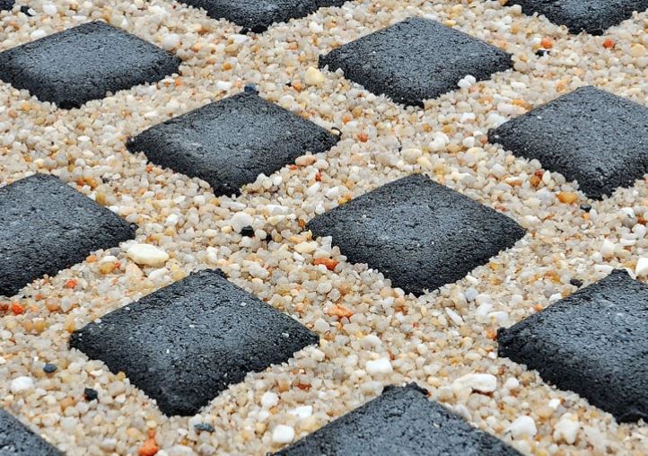 TURFGRID CHARCOAL 420X315X90: Lee Rowans Gardenworld